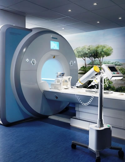 Αξονική - Μαγνητική Τομογραφία | Νοσοκομείο ΥΓΕΙΑ